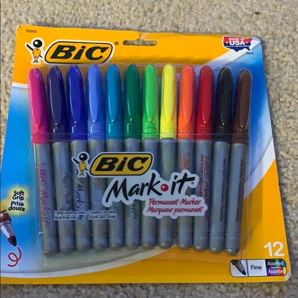Other | Bic Mark It Permanent Markers 12 | Poshmark